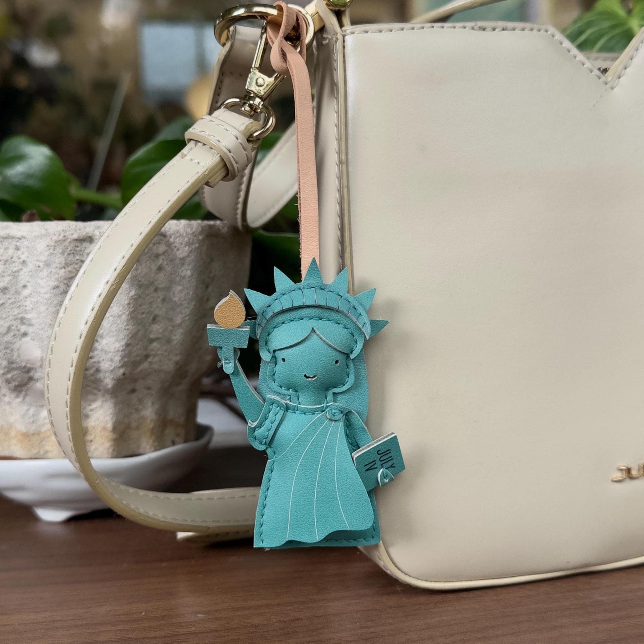 Handcrafted Lady Liberty Leather Charm, Travel Gift, Handmade Bag Charm ...