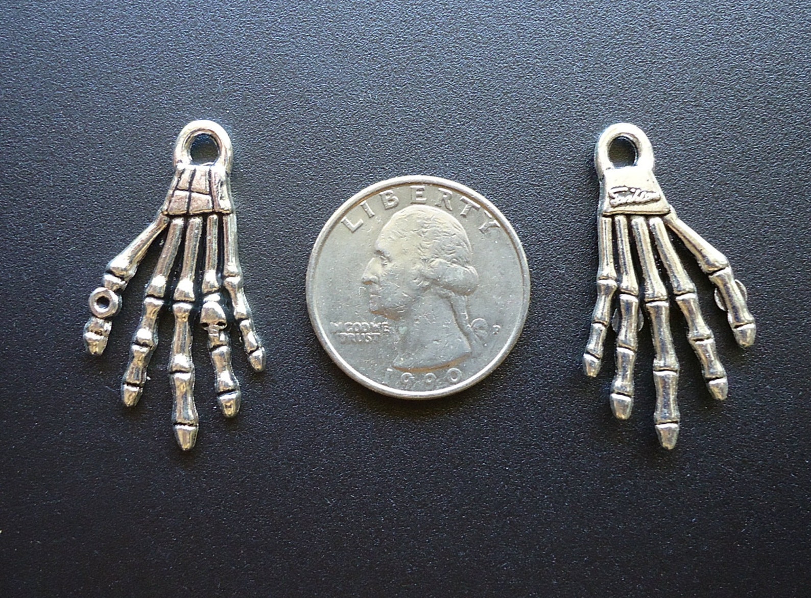 Skeleton Hand Pendants / Charms Antique Silver Set of 10 - Etsy