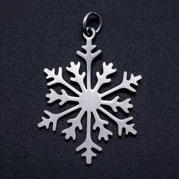 Snowflake Pendants - Etsy