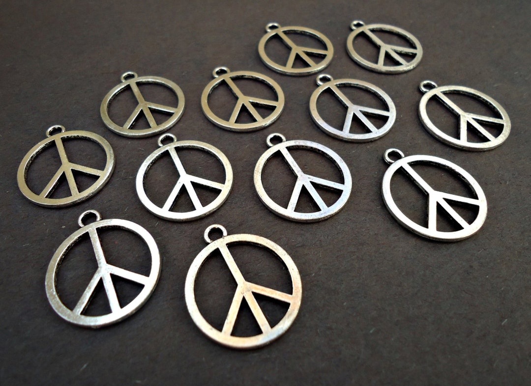 Peace Sign Charms / Pendants - Set of 10 - Antique Silver - 7/8 ...