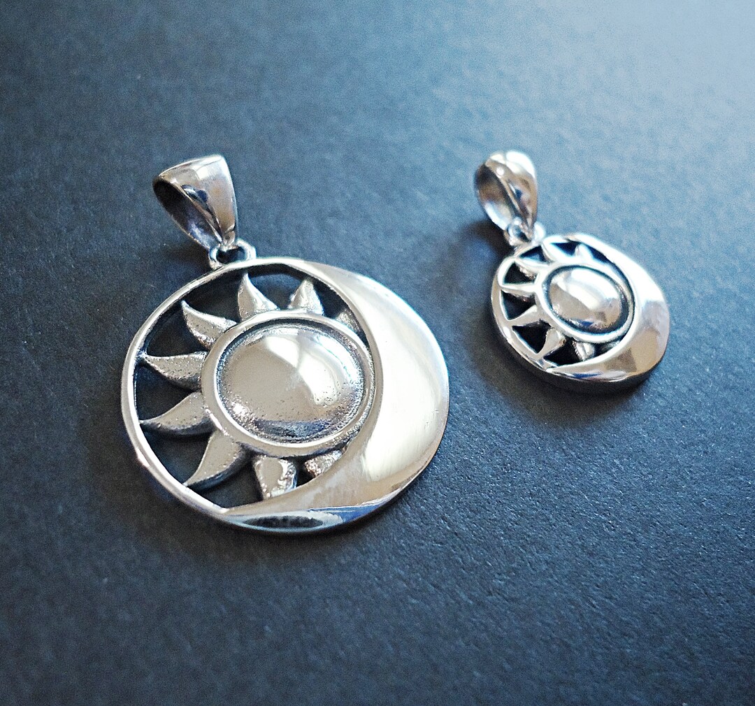 Sterling Silver Sun and Moon Round Pendant - 18mm OR 12mm - Etsy