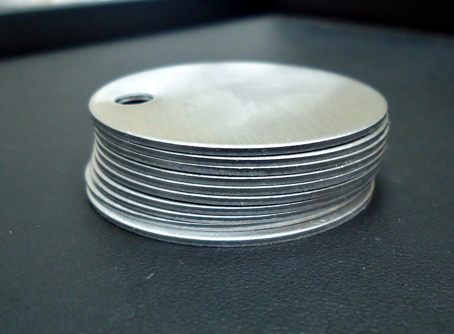 BULK Round Aluminum Stamping Blanks 1.5 Wide LARGE | Etsy
