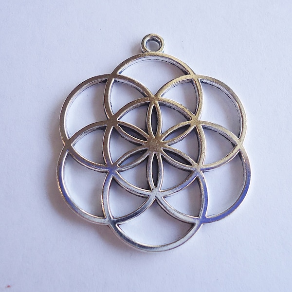 Geometric Pendant - Etsy