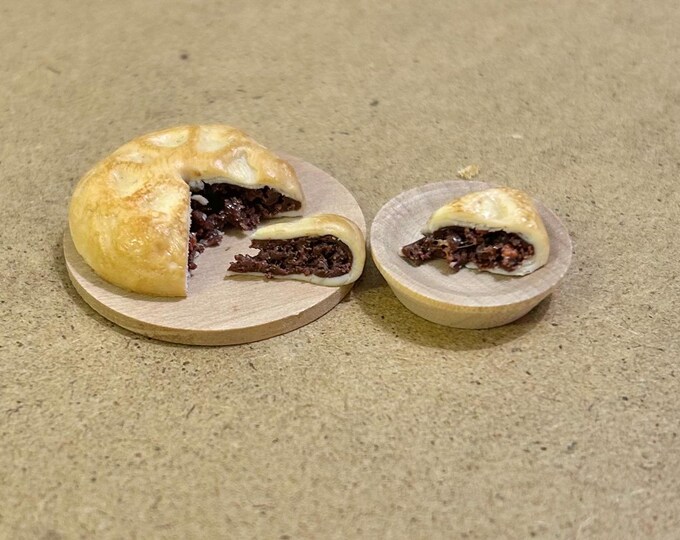 Miniature Tudor Meat and Veg Pie With Two Cut Slices: Handmade 1/12 ...