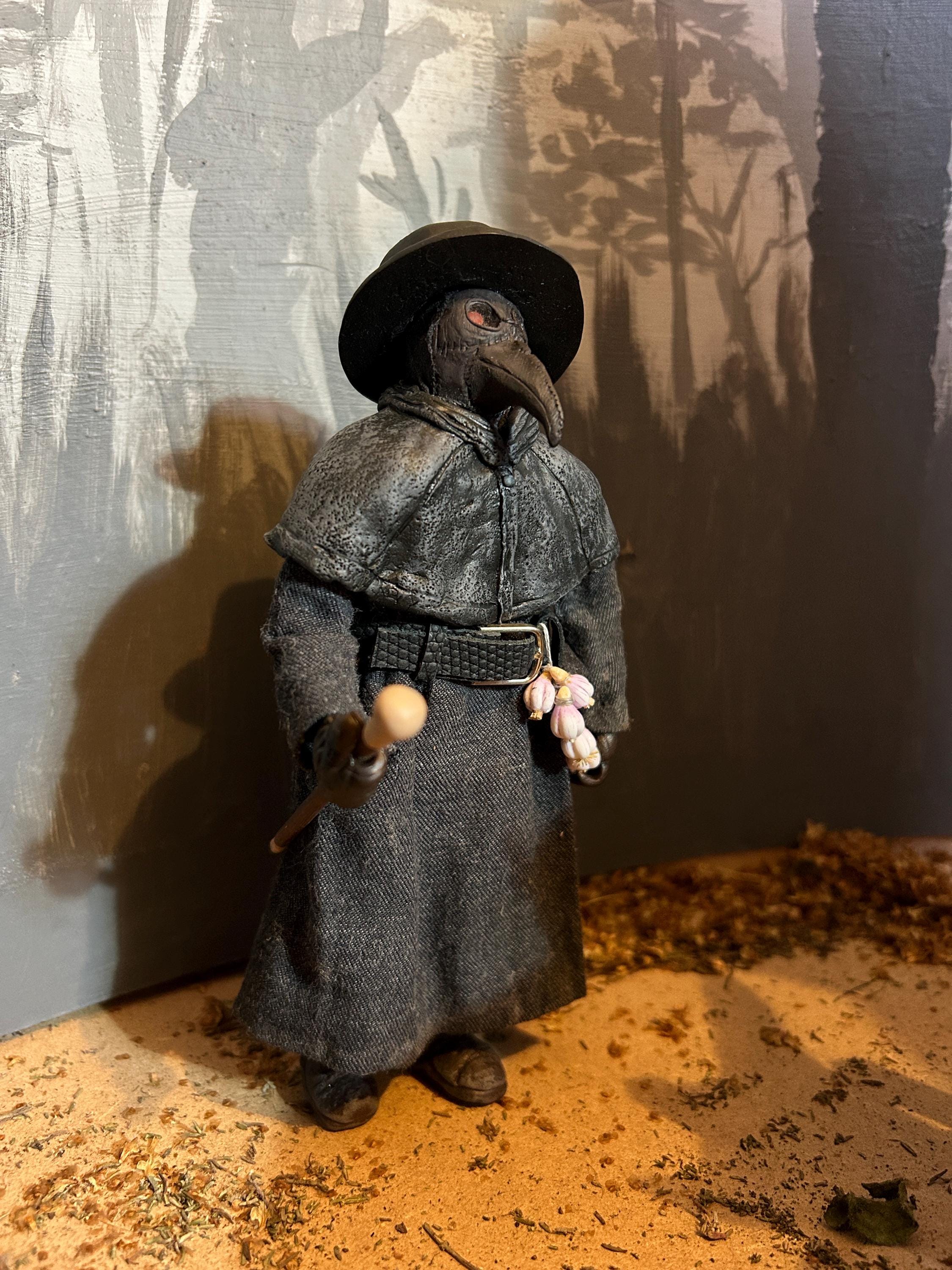 1/12 Scale Plague Doctor Doll Figure Miniature Hand Made Dollshouse ...