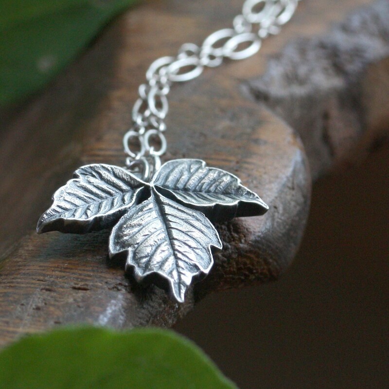 Ivy Leaf Necklace - Etsy