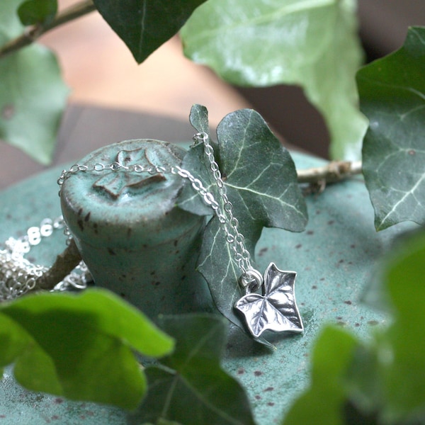 Ivy Leaf Necklace - Etsy