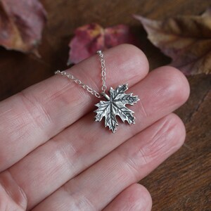 Silver Maple Leaf Charm Sycamore Pendant Mapleleaf Necklace - Etsy