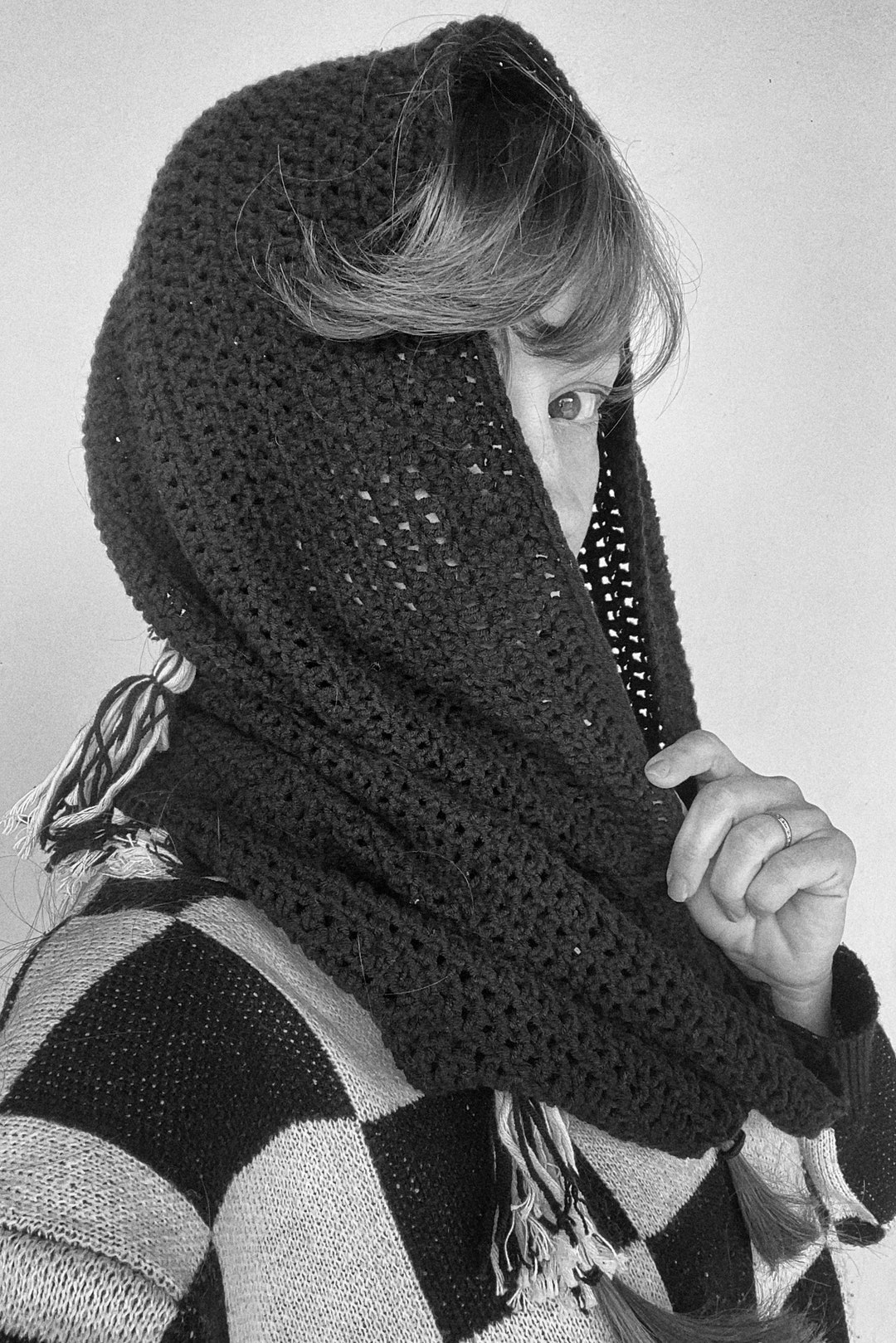 WEDNESDAY ADDAMS Inspired Crocheted Snood - Photo PDF Pattern - Etsy