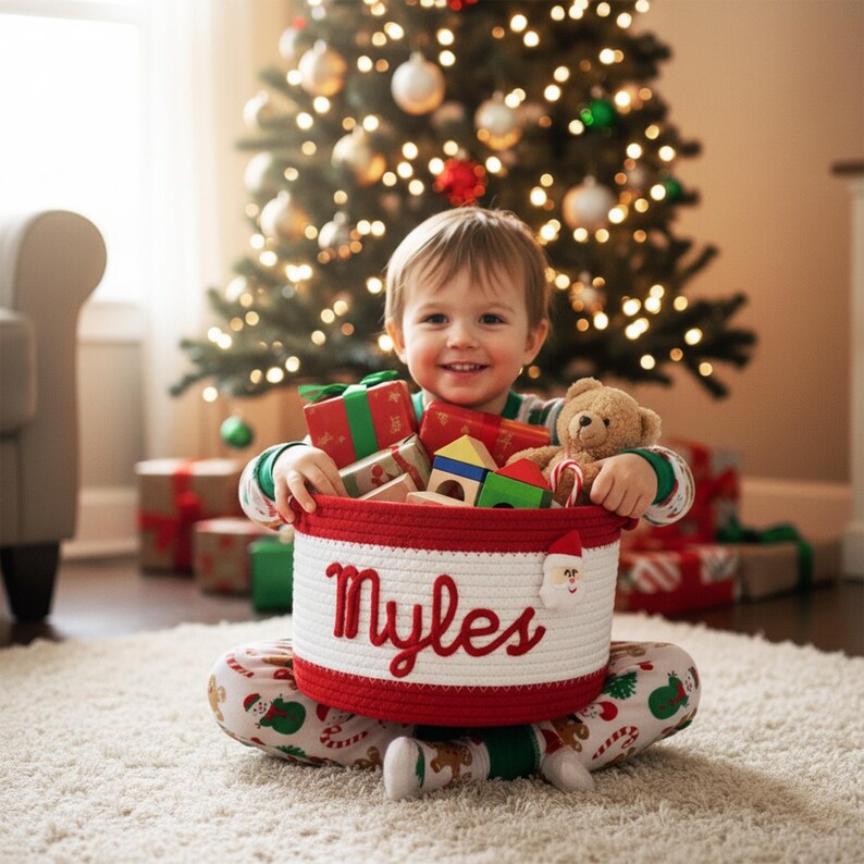 Personalized Christmas Basket: Custom Holiday Decor Gift - Etsy