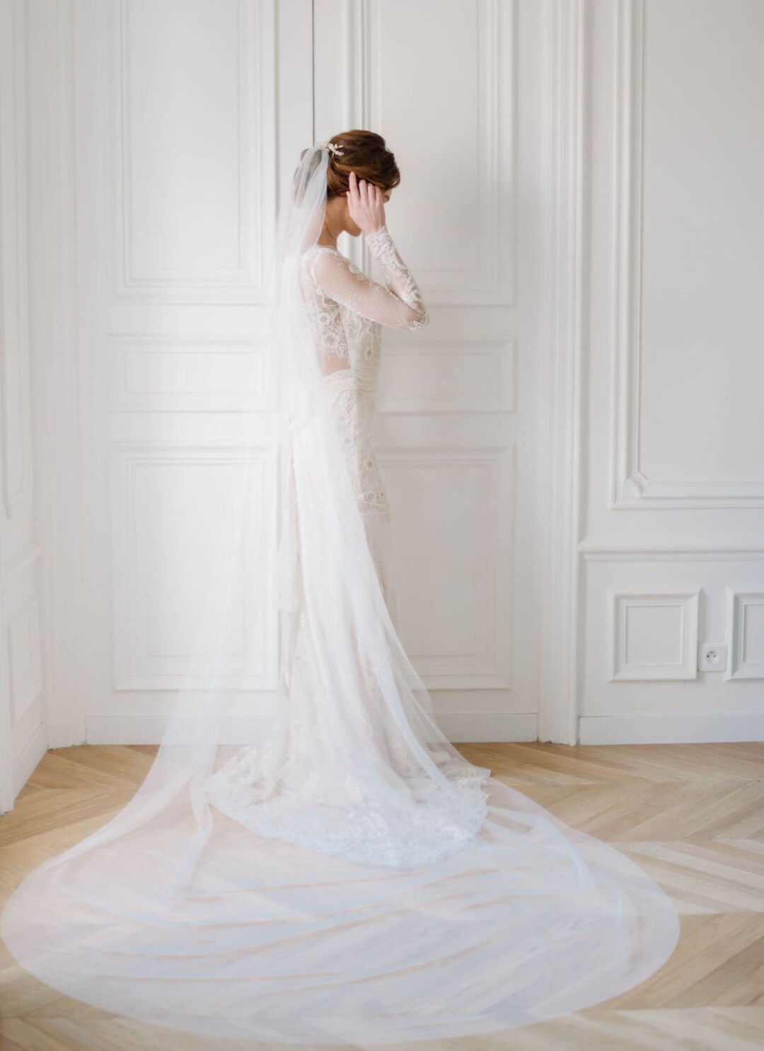 ARIANA Sheer Wedding Veil | Modern Wedding Veil, Modern Bridal Veil ...
