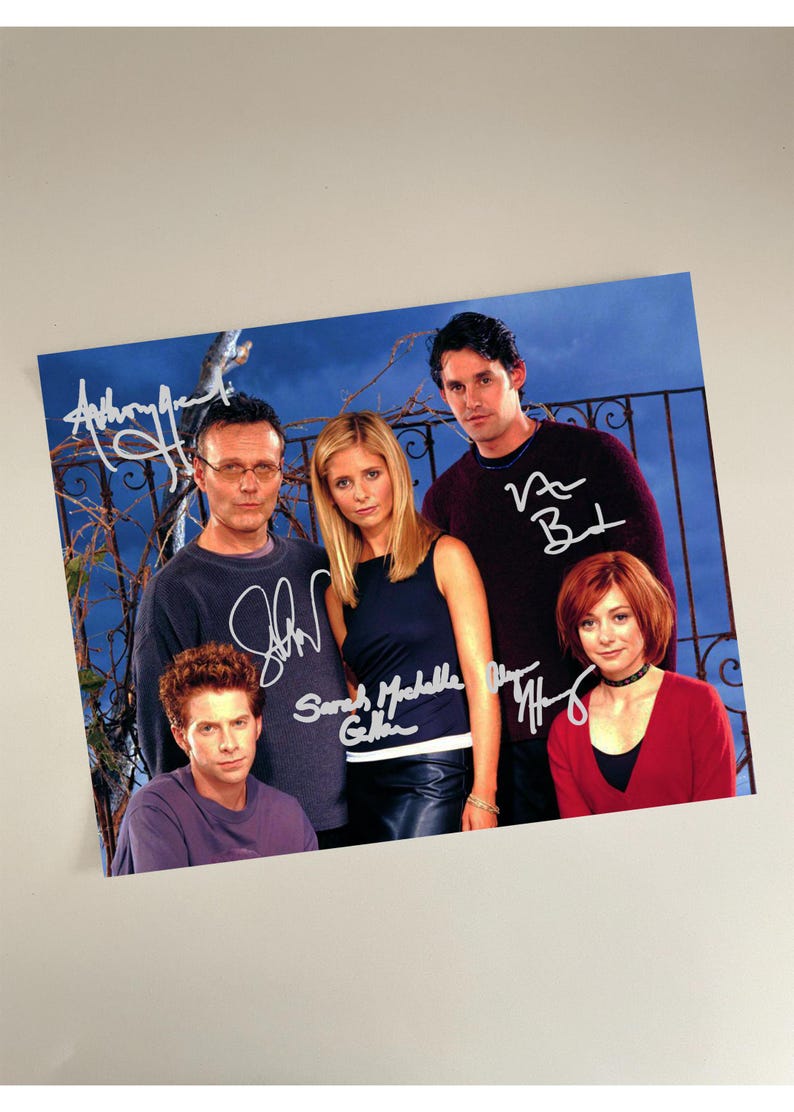 Buffy the Vampire Slayer Poster Photo – Cast (kristy Swanson, Donald ...