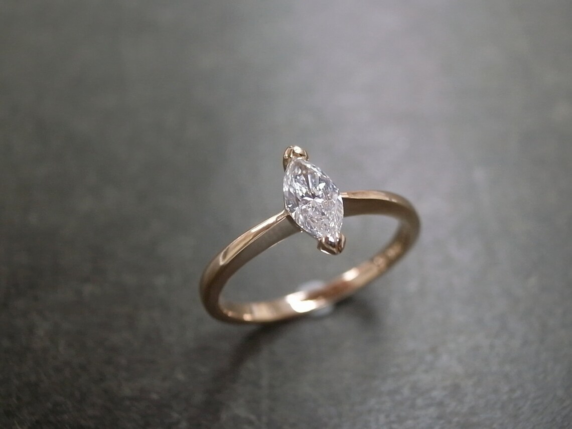 Marquise Diamond Solitaire Engagement Ring in 18K Rose Gold - Etsy Canada