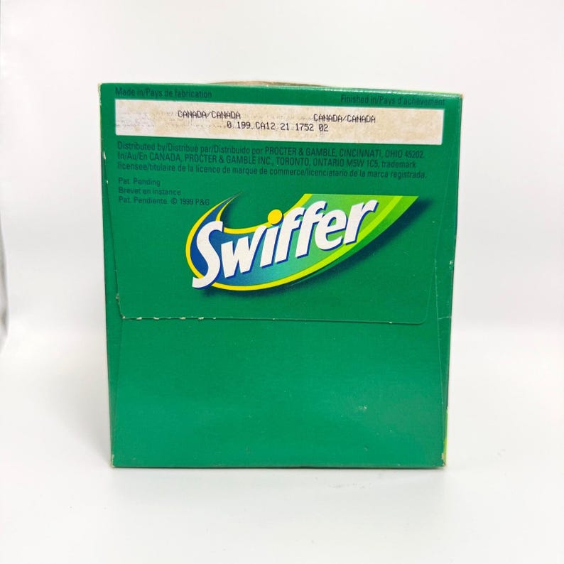 Vtg 1999 Swiffer 32 Disposable Dry Cloths Box Pat. Pending P&G Clean ...