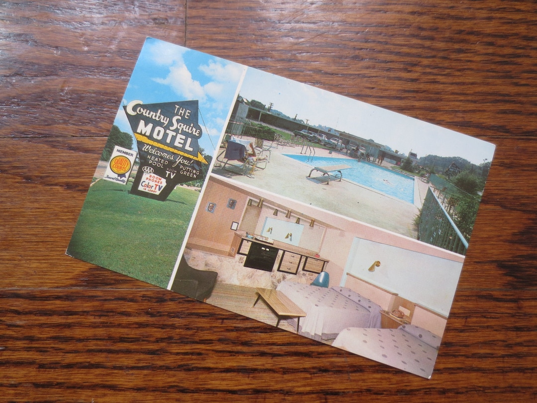 Vintage Motel Postcard 1950s Souvenir the Country Squire Motel ...