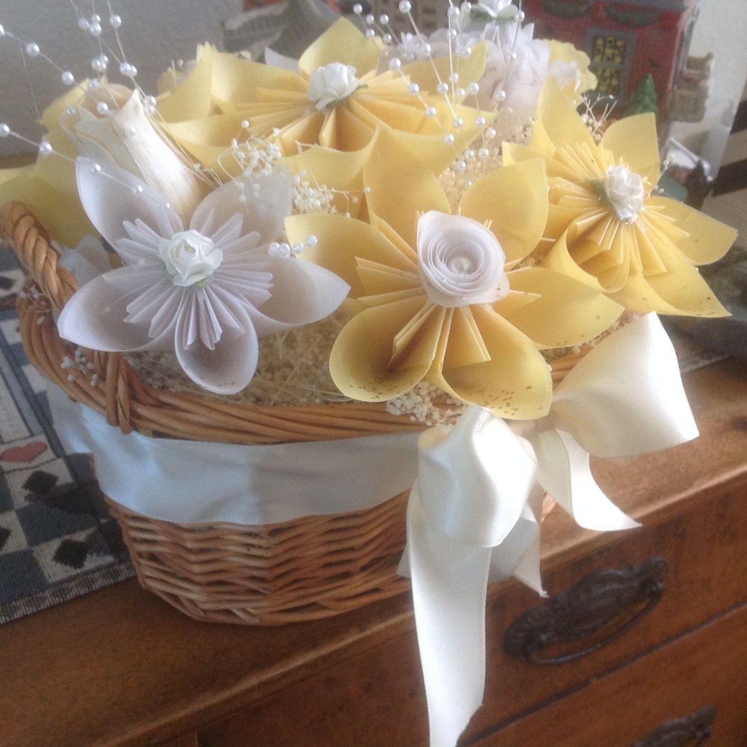 Paper Flower Spring Centerpiece Basket 8 Flowers Plus Pearl Strands and ...