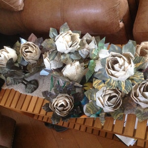 10 Book Page Origami Lotus Flowers or Water Lilies Large - Etsy