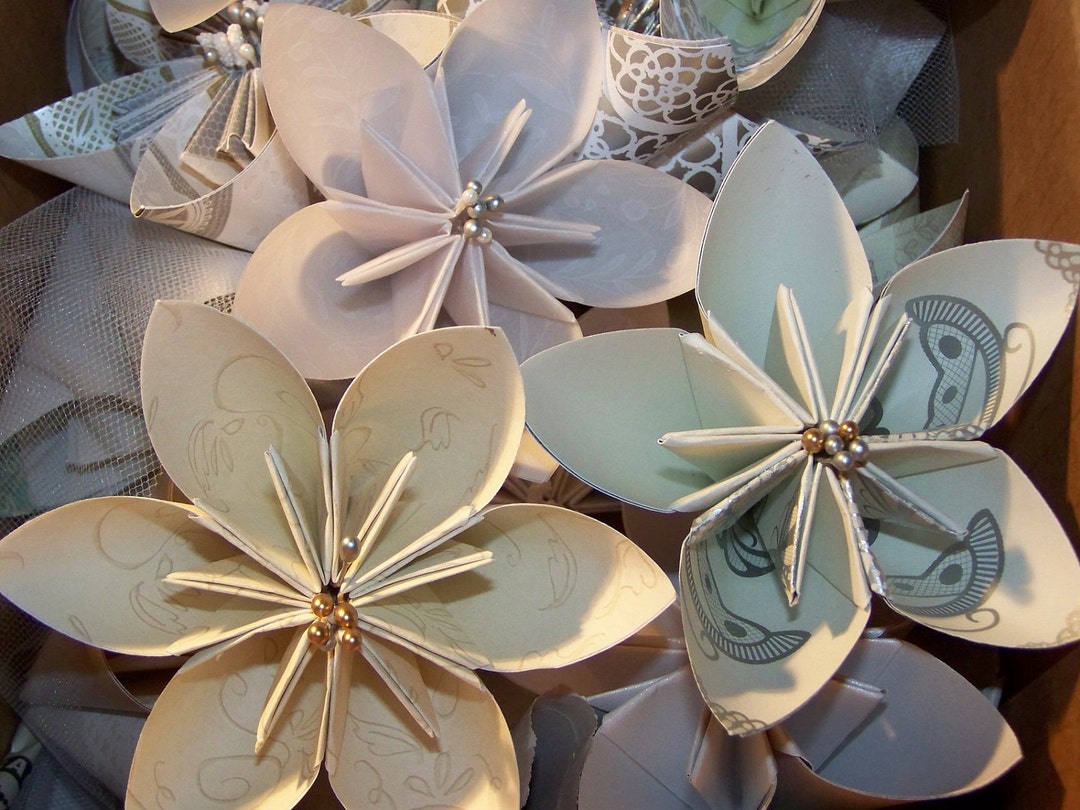 10 Victorian Origami Kusudama Paper Flower Pack With Fancy Centers - Etsy