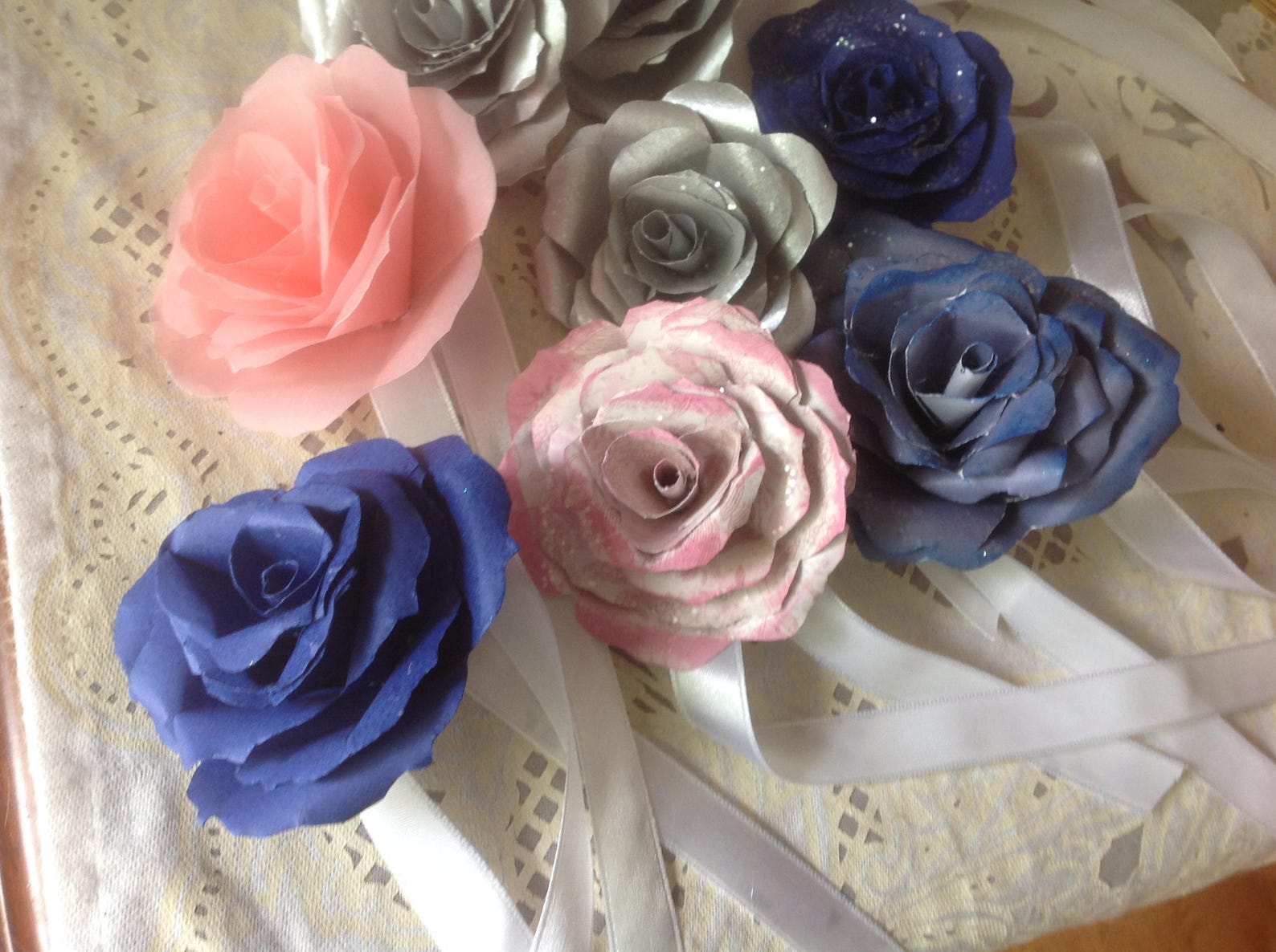 Paper Roses 10 Included for Gift Toppers, Placecards, or Cupcake ...