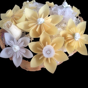 Paper Flower Spring Centerpiece Basket 8 Flowers Plus Pearl Strands and ...