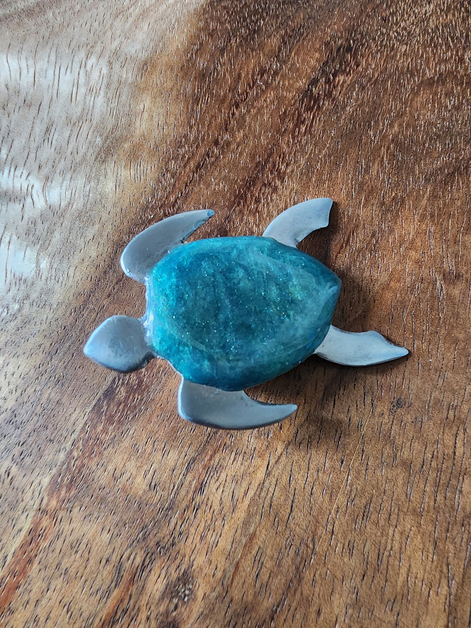 Blue Resin Sea Turtle Pendant - Turtle Aluminum Necklace - Etsy