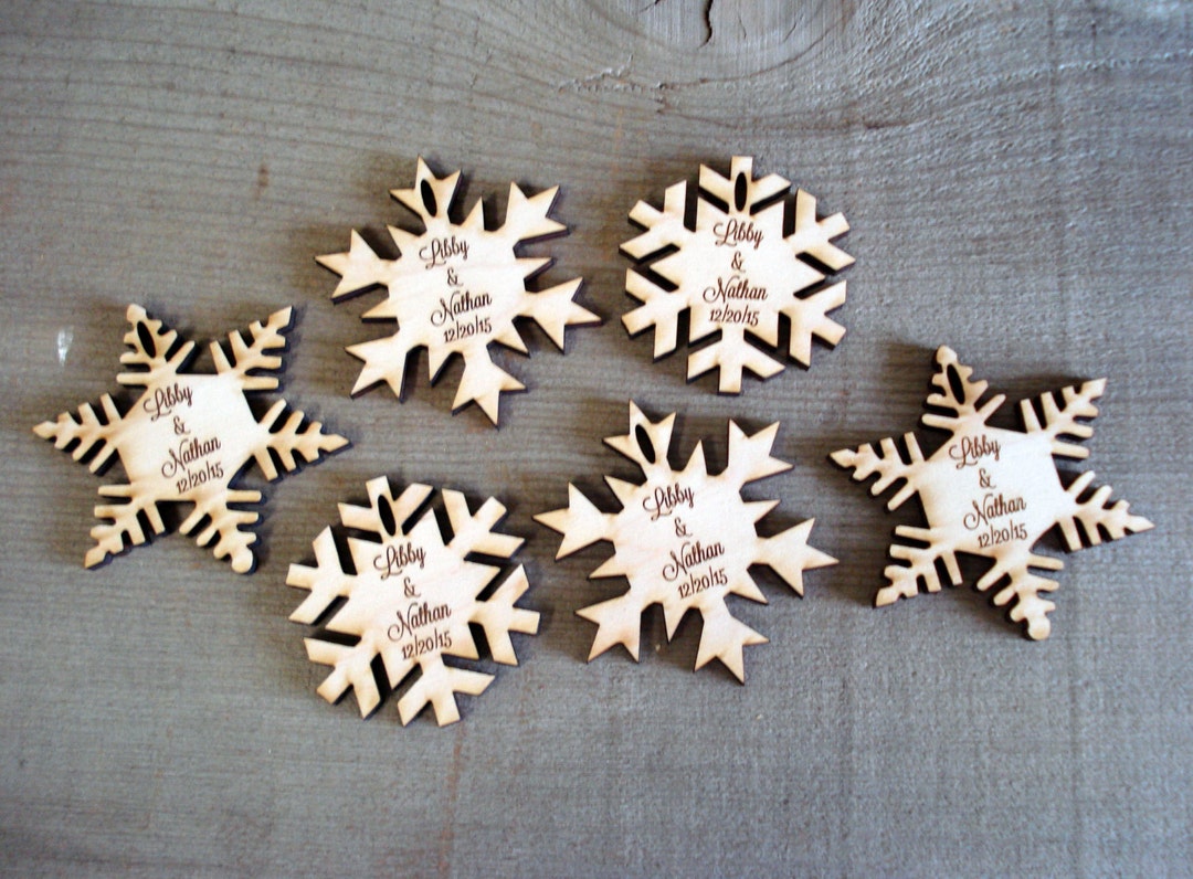 50 Snowflake Wedding Favors Winter Fantasy Winter Wedding - Etsy