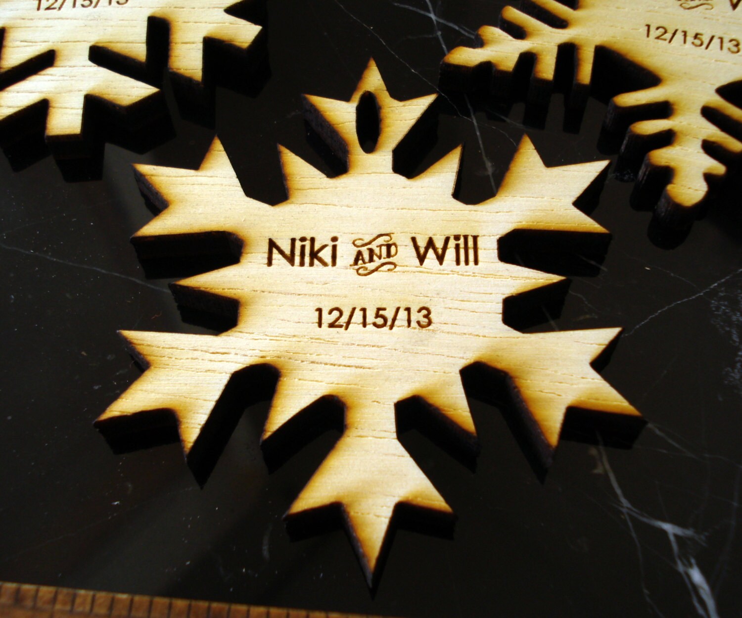120 Snowflake Wedding Favors Custom Engraving | Etsy