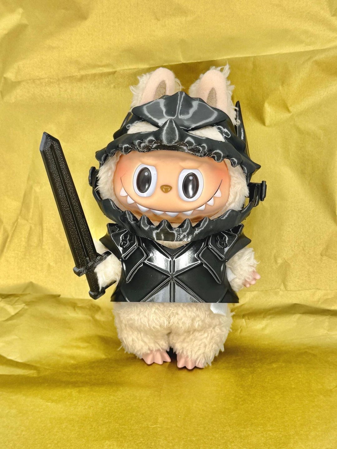LABUBU Berserk Armor Set: Helmet, Armor, Sword, for 17cm Plush Doll ...