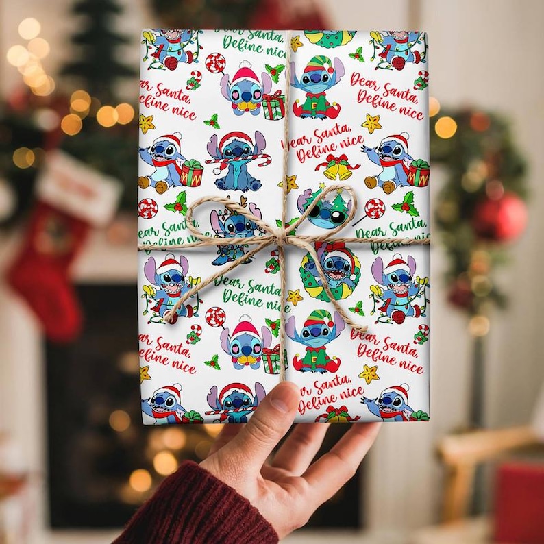 Disneyland Stitch and Lilo Holiday Wrapping Paper, Stitch Christmas ...