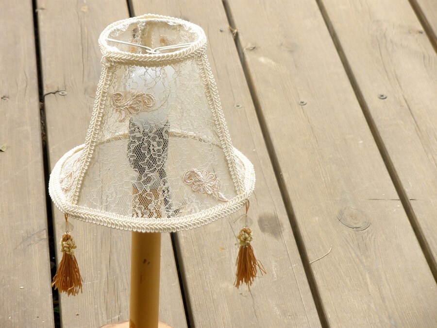 Cream Vintage Lace Lamp Shade,free Shipping Shabby Chic Lamp .lace ...