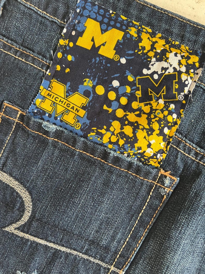 University of Michigan U of M Patch Denim Skirt Ladies Size 14 Rush ...