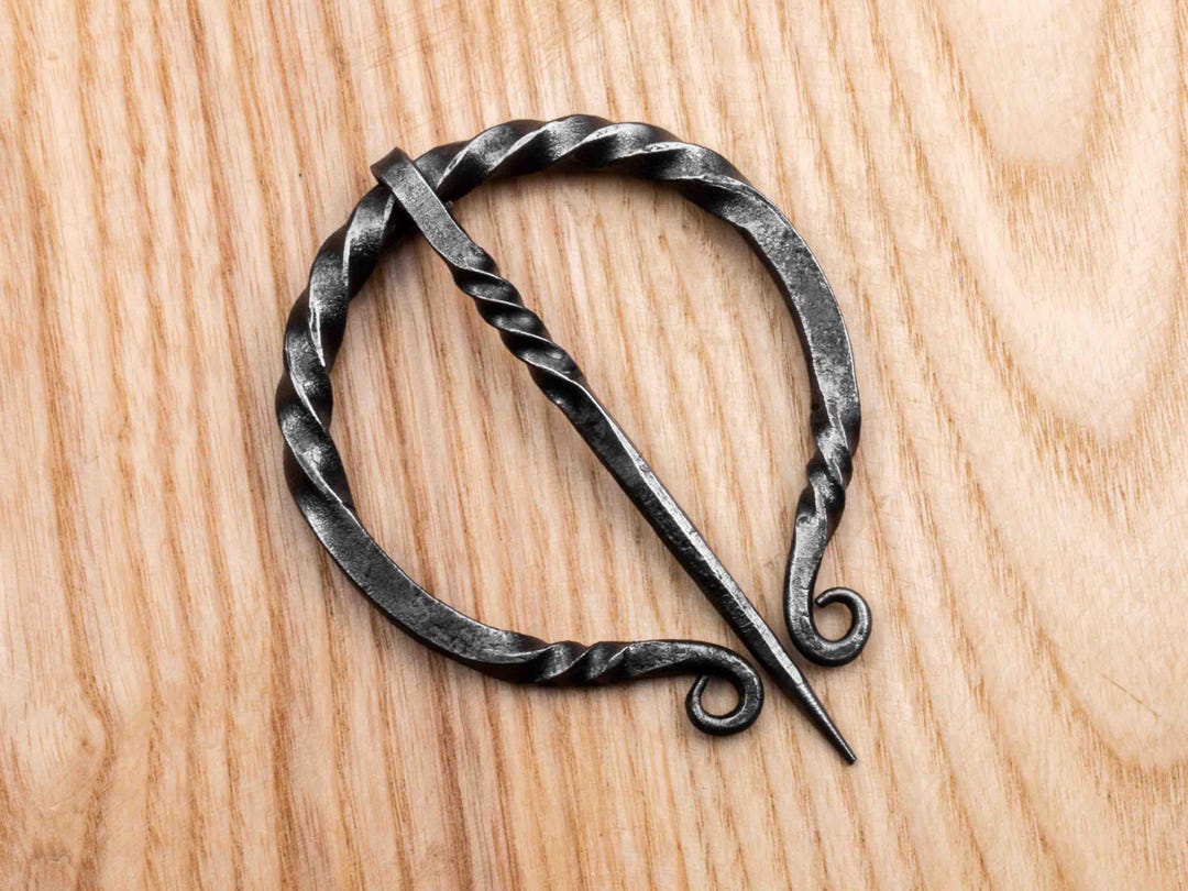 Viking Fibula Cloak Pin – Hand Forged Penannular Brooch, Norse Cloak ...
