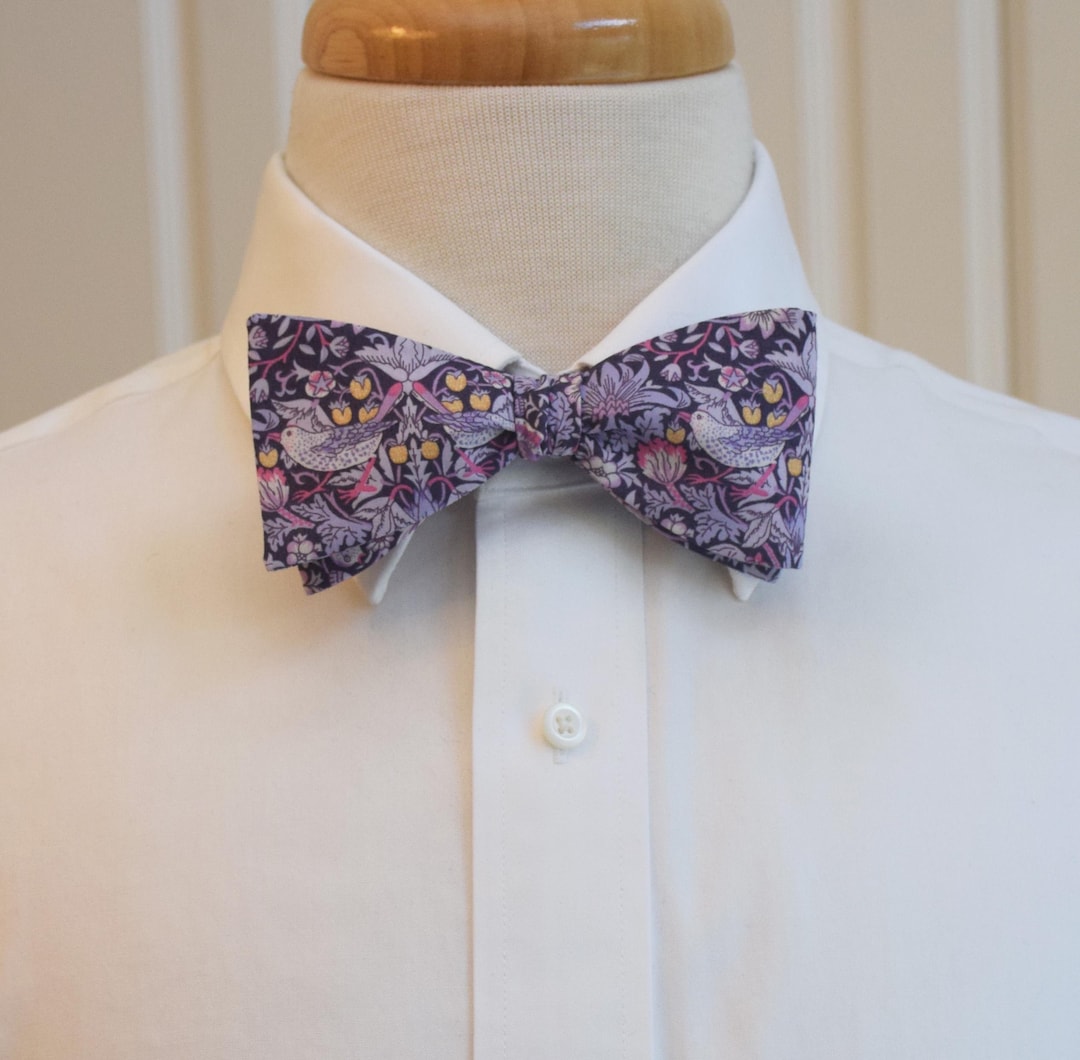 Liberty London Bow Tie: William Morris Amethyst, Purples Strawberry ...