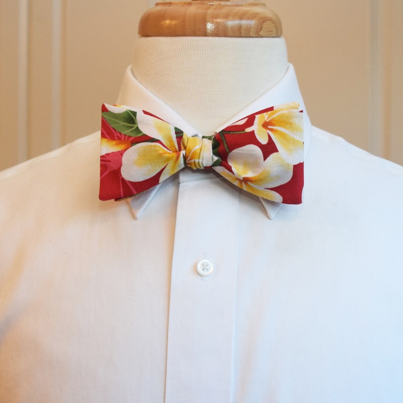 Hawaiian Tropical Bow Tie - Etsy