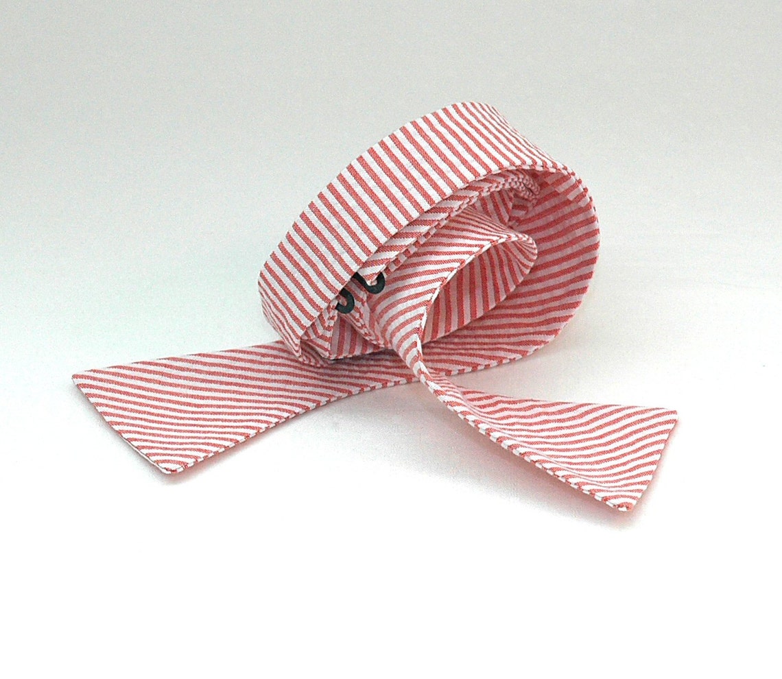 Coral Seersucker Bow Tie: Wedding Groomsmen Gift - Etsy