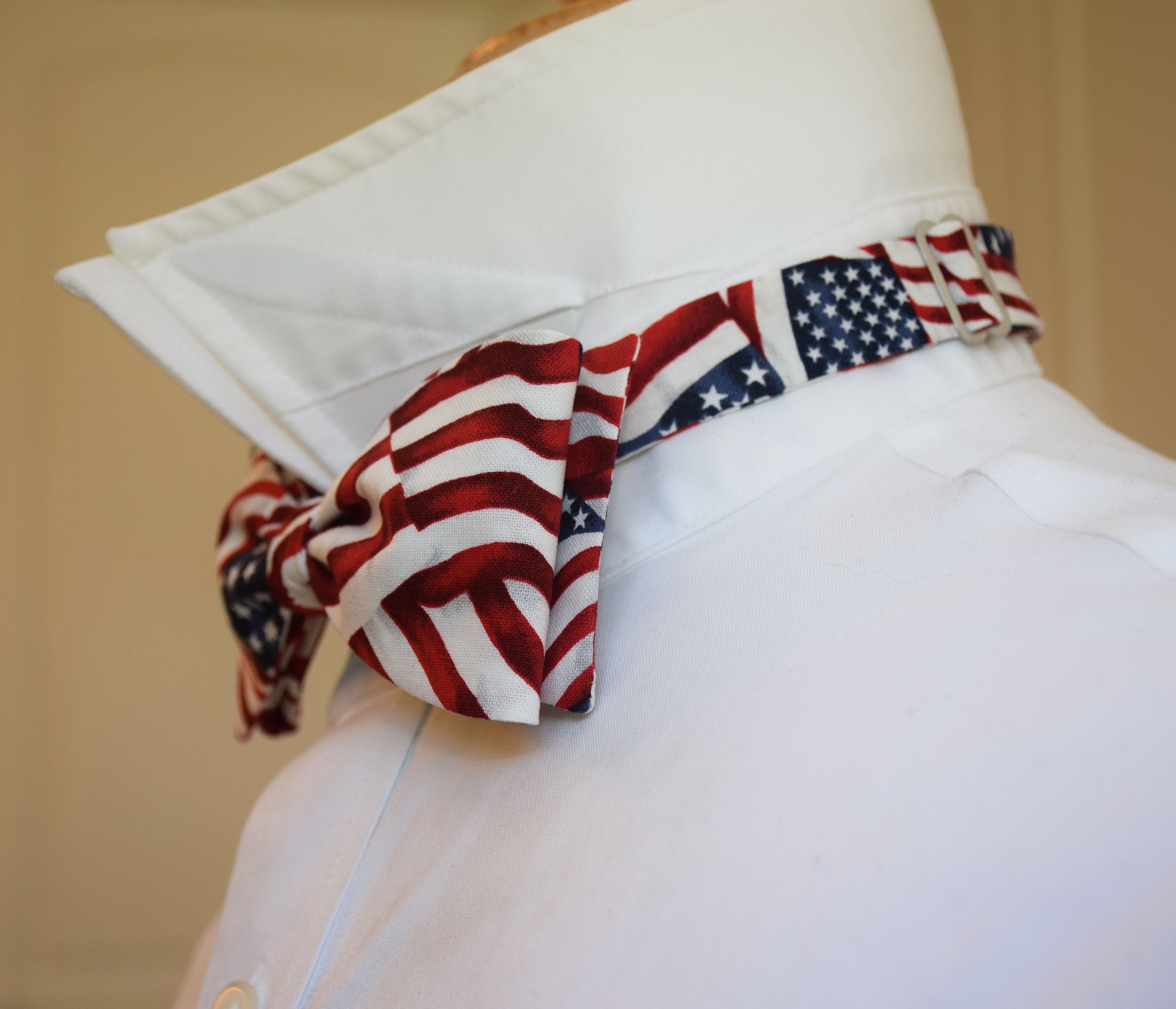 Men's Pocket Square & Bow Tie, US flag design, patriotic bow tie set ...