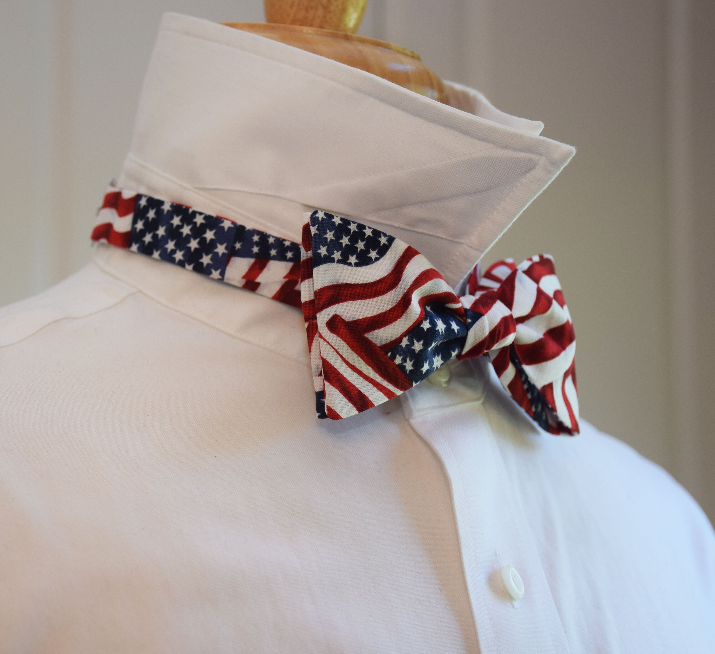 Men's Pocket Square & Bow Tie, US flag design, patriotic bow tie set ...