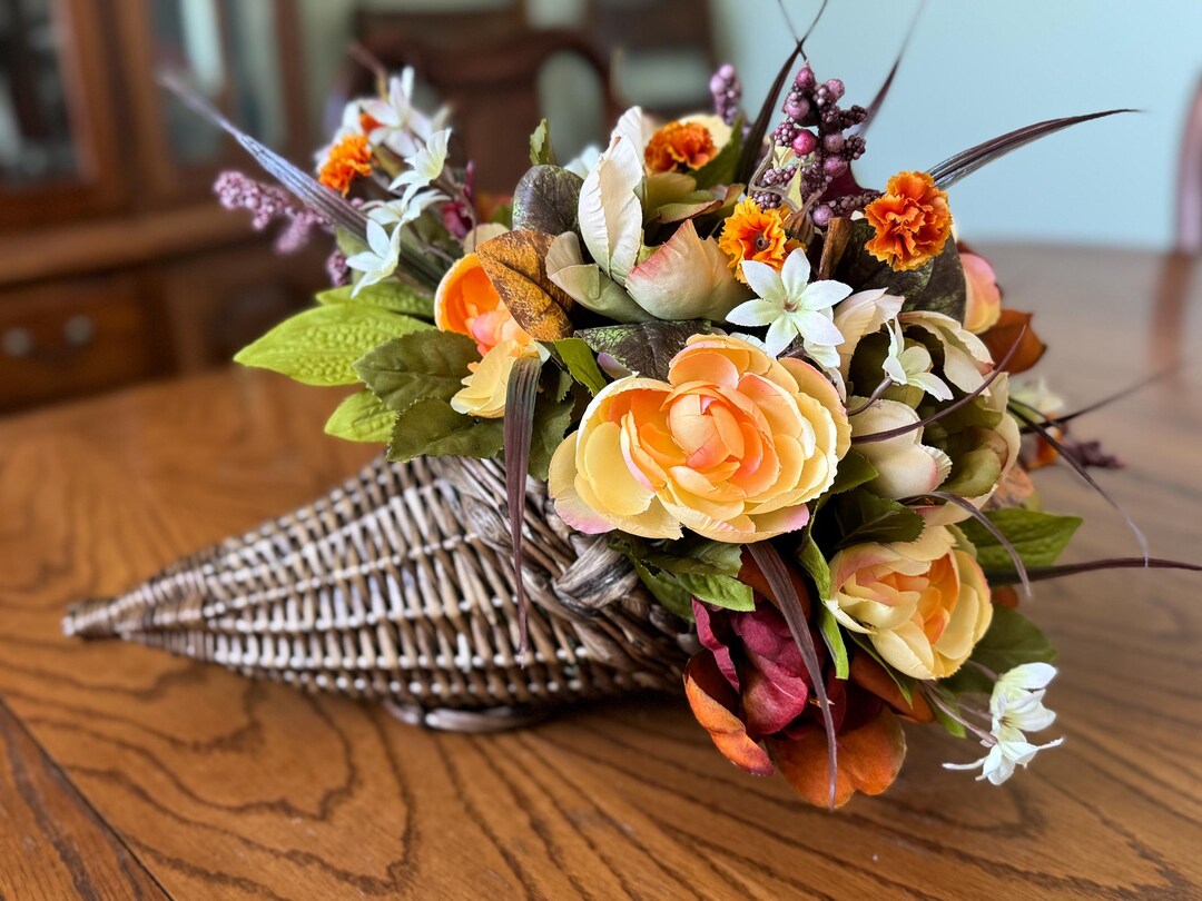Fall Cornucopia Centerpiece Rustic Thanksgiving Table Decor - Etsy