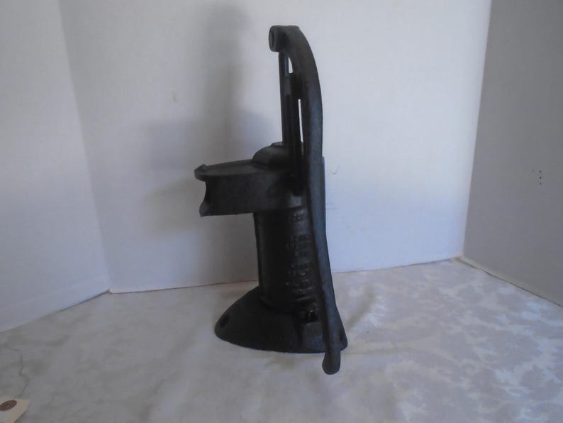 Vintage Water Pump, Old Water Pump, Primitive Water Pump, Goulds Water ...