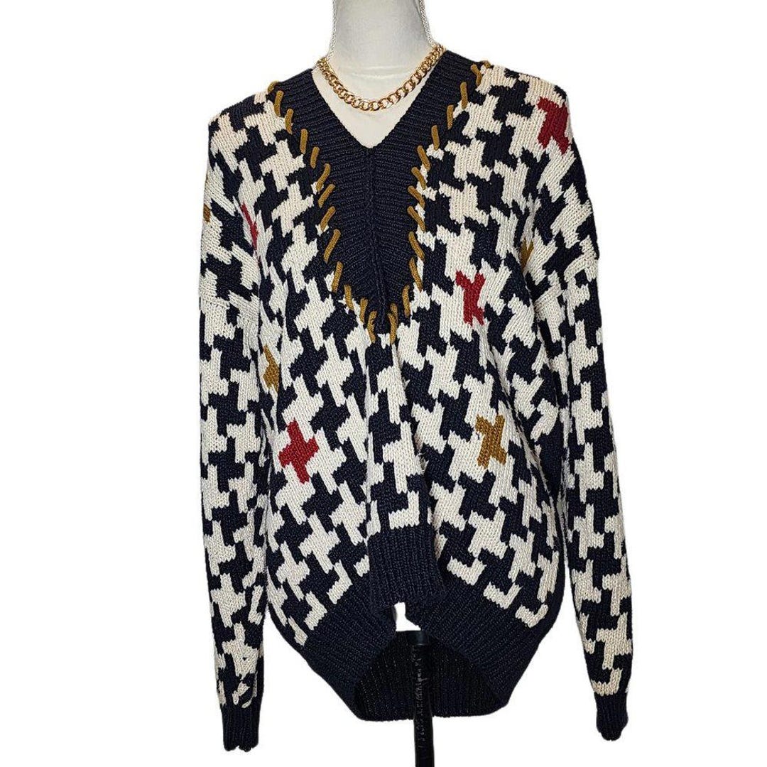 Jeanne Pierre, Vintage, V-neck Sweater. Size Medium - Etsy