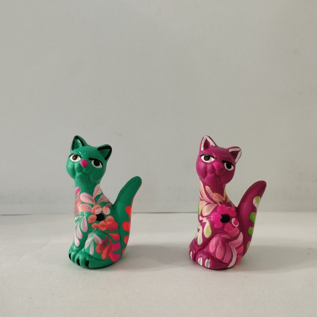 Peruvian Mini Cat Clay Ceramic Figurine Handmade Handpainted ...