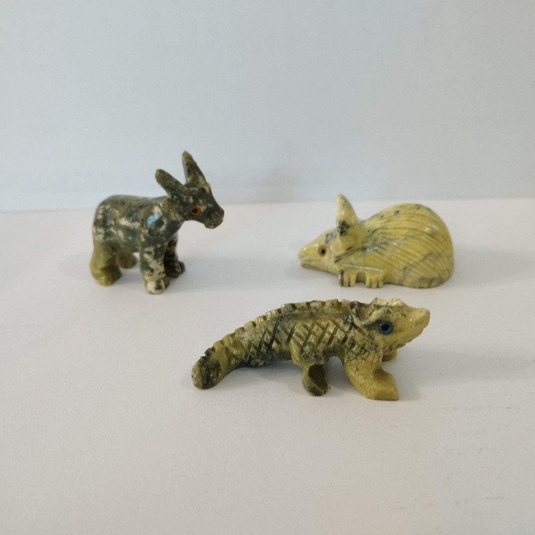Mini Peruvian Animal Carving Serpentine Gemstone Figurine Hand Carved ...
