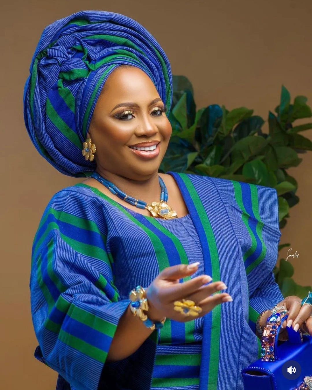 Blue Mix With Green Asooke Iro and Buba. Autogele. Nigerian Asooke ...