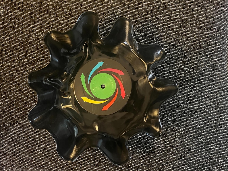 Upcycled Vinyl Record Decorative Bowl - Etsy