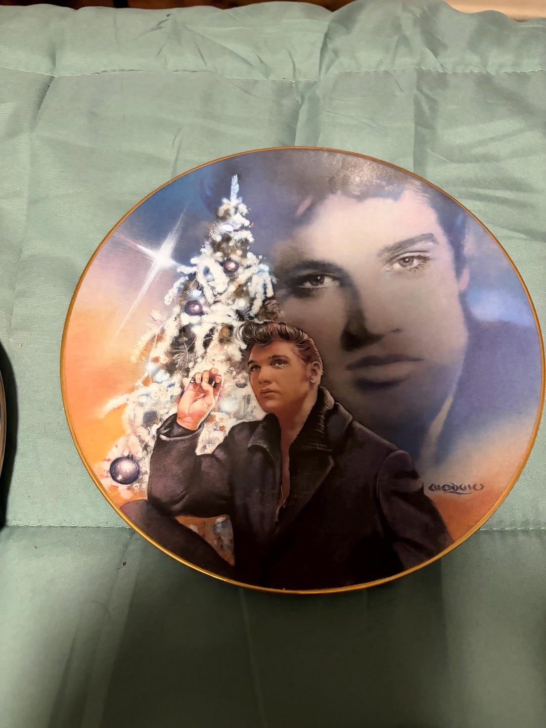 Elvis Presley Delphi Collectible Plate Blue Christmas. I’m Feeling Blue ...