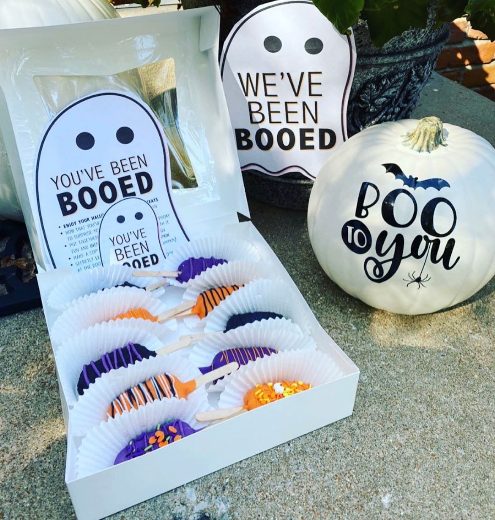 You've Been Booed, Printable Halloween Signs, Printable Halloween Tag ...