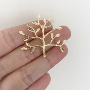 Gold Family Tree Brooch, Birthstone Jewelry, Personalized Gift for Mom ...