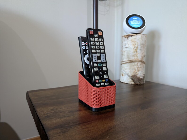 3D Printed Remote Control Holder: Japanese Leaf Pattern Organizer - Etsy