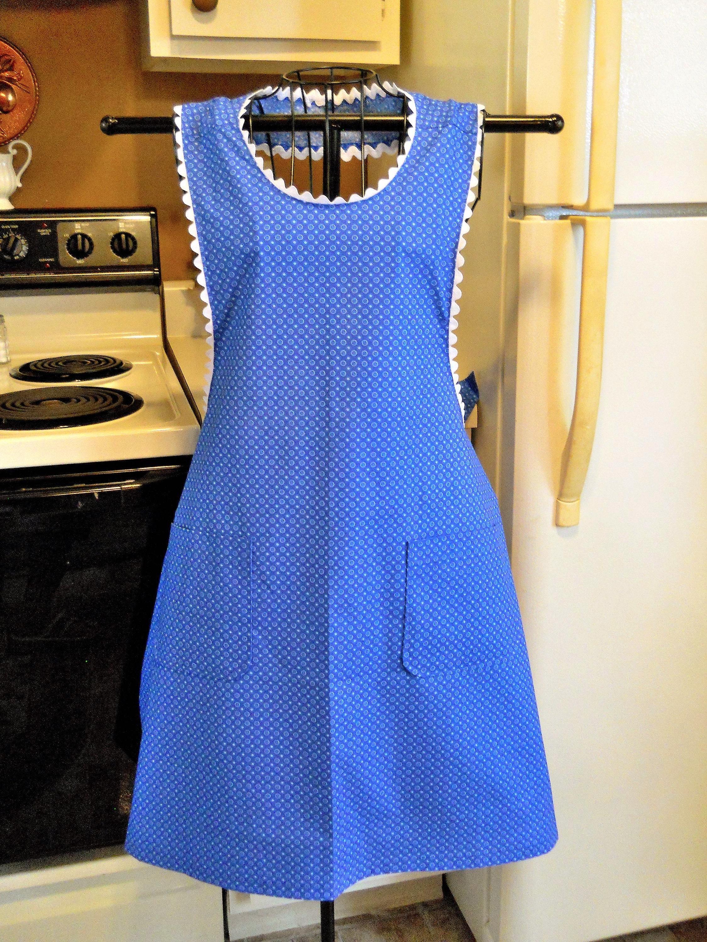 Women's Grandma Old Fashioned Full Apron in Blue Dots in Small - Etsy