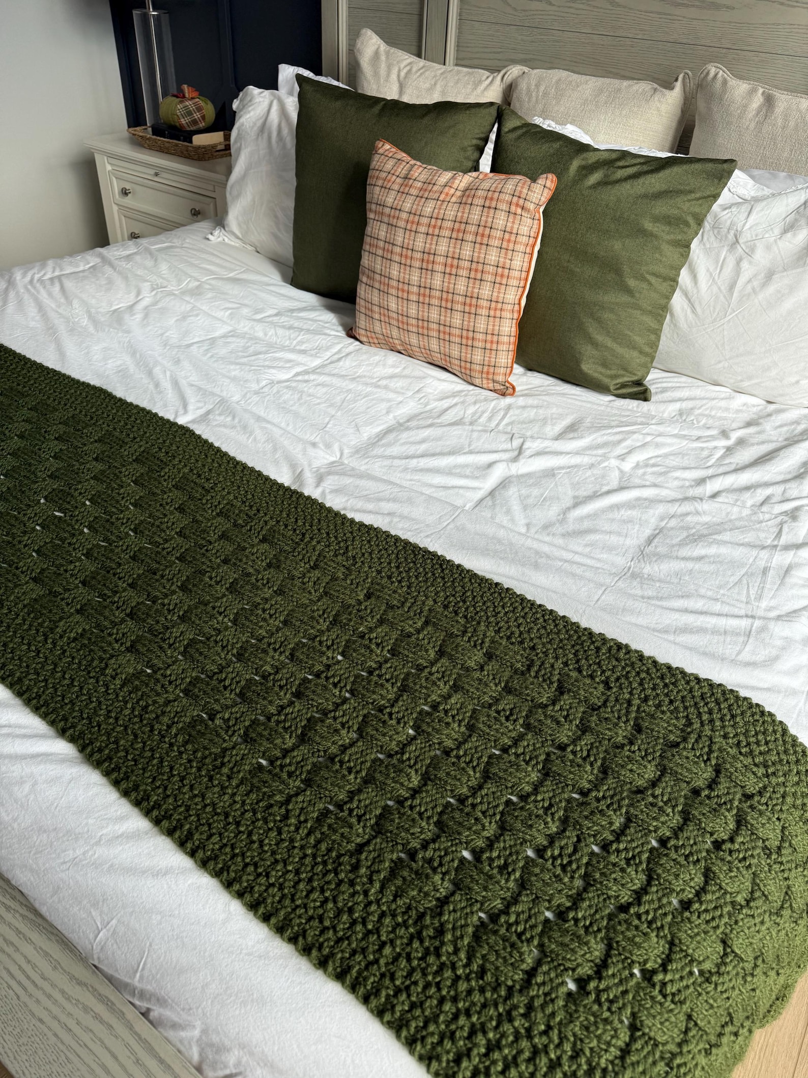 Evergreen Basketweave Bed Runner - Knitting Pattern - Fall Decor ...